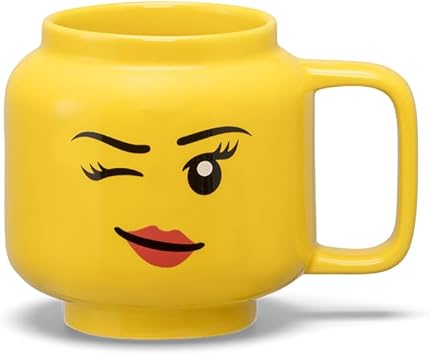 Amazon.com: Lego: Ceramic Mug Small - Winking Girl - 8.6oz (255mL ...