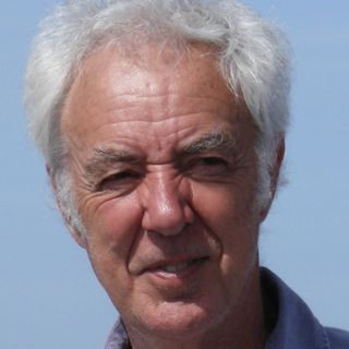 Amazon.com: Neil Thomas: books, biography, latest update