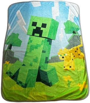 Amazon.com: Minecraft Throw Blanket with Gift Box - Plush Throw ...