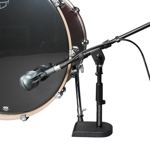 8 Best Microphone Stand for Streaming, Podcasting & Singing