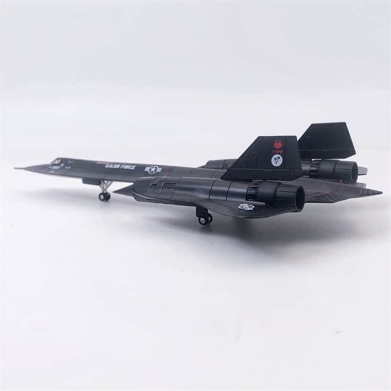 Buy FloZ SR-71 Blackbird reconnaissance aircraft Skunk Works 1:144 ...