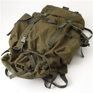 Amazon.co.jp: WESTROOPER(ウエストルーパー) 75L 大型防水リュックサック オリーブ : スポーツ＆アウトドア