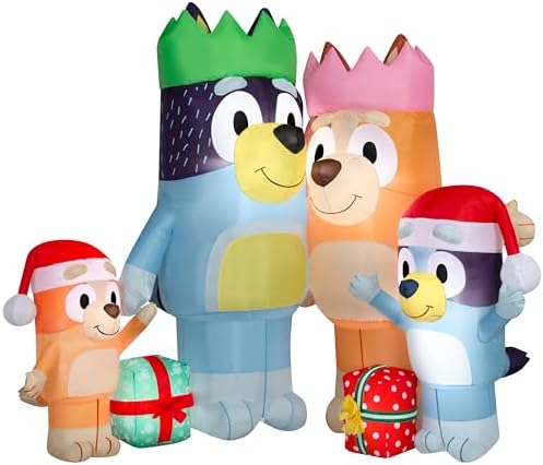 Amazon.com: Gemmy Halloween Inflatable Bluey and Family Scene, 5.5 ft ...
