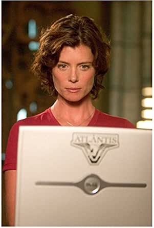 Stargate: Atlantis Torrie Higginson as Dr. Elizabeth Weir Smiling ...