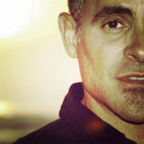 Play Donde Se Esconde by Miguel Cancel on Amazon Music