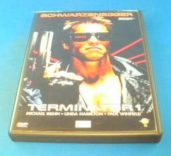 Terminator 1: Amazon.it: Schwarzenegger, Arnold, Hamilton, Linda, Biehn ...