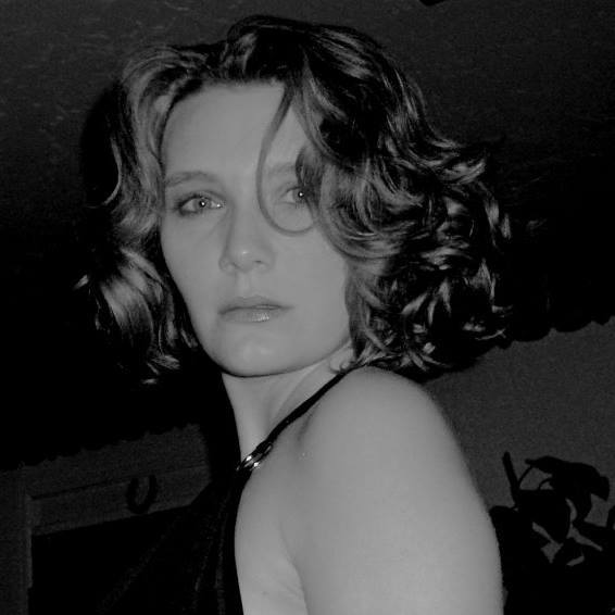 Chilling Horror Short Stories (Gothic Fantasy): Townshend, Dale, Allred, Rebecca J., Bondies ...