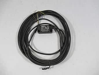 Amazon.com: OMRON D40A-1C5 24 VDC, Cable de 5M, Actuador, Sensor de efecto Hall, Interruptor de ...