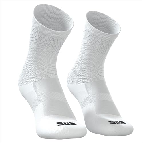 Best Triathlon Socks for Comfortable and Efficient Performance (2025)