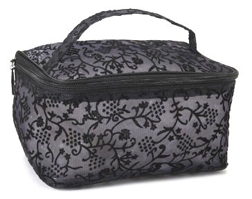 Amazon.com : Danielle Black Velvet Regular Train Case : Beauty ...