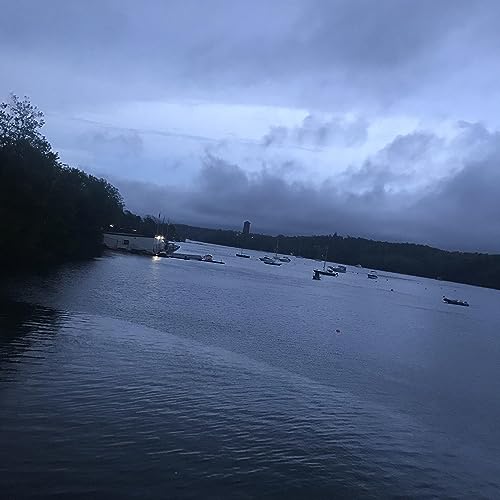 Écouter Missing Out/Live by the Sea par Captain Sunshine sur Amazon ...