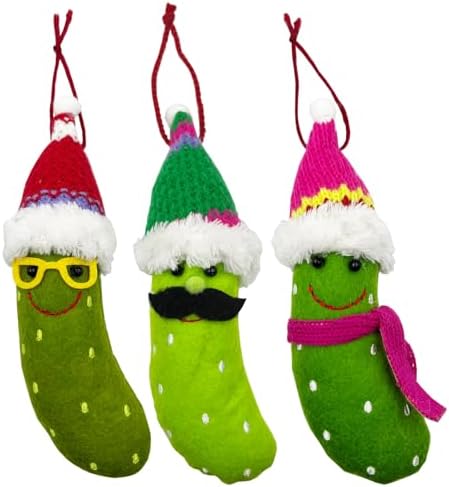 Amazon.com: 3 pcs Pack Green Felt Pickle Christmas Tree Ornaments ...