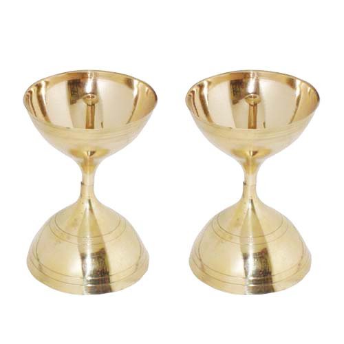 Amazon.in: Buy Nandadeep - Medium (Light) 1 Pair Book Online at Low ...