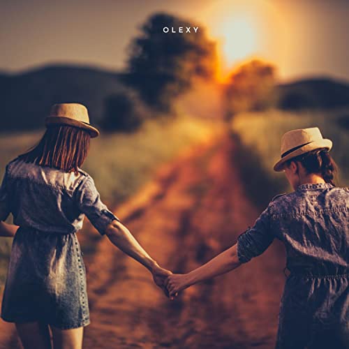 Play Old Friendship by Lesfm & olexy on Amazon Music