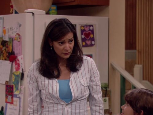 George Lopez Wife On Tv Show