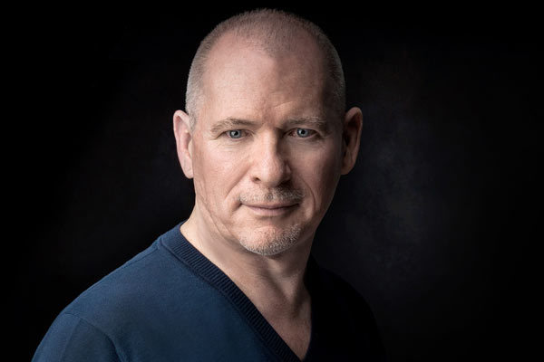 Amazon.com: Stephen Chamberlain: books, biography, latest update