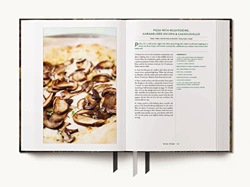 Pizza: The Ultimate Cookbook Featuring More Than 300 Recipes (Italian ...