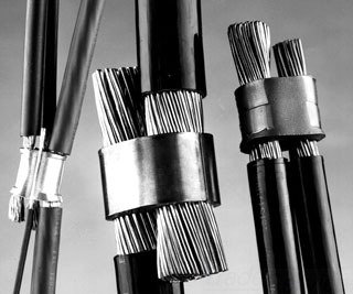 Thomas & Betts CK CHT500404 COPPER "H" TAP: Electrical Equipment ...