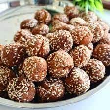 Sweet And Tasty Anarsa ki Goli | Indian sweets Anarsa khoya ki mithai ...