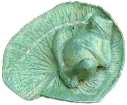 Amazon.com : Zoobox ZF-0204F Water Gardening Frog on Back on Lilly Pad ...