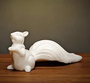 Amazon.com: DECRZPB Ceramic Figurine White Squirrel Porcelain Sculpture ...