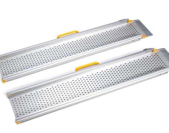 Miracle Mobility 6’ Telescoping Ramp for Wheelchairs : Amazon.in ...