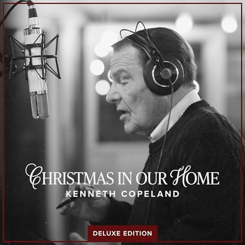 Amazon.com: Christmas in Our Home (Deluxe Edition) : Kenneth Copeland ...