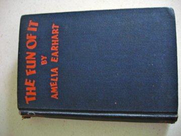 The Fun of It: Amelia Earhart: Amazon.com: Books