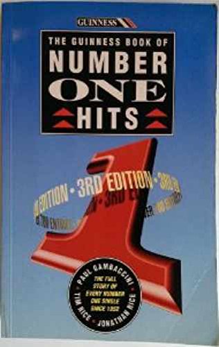 The Guinness Book of Number One Hits: Gambacci: 9780851127699: Books ...