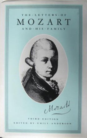 Amazon.com: The Letters of Mozart and His Family: 9780333398326 ...