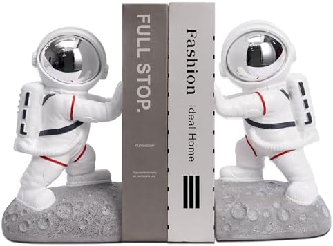 Amazon.com: Bundle 2pcs Decor Resin Astronaut Bookends Decor Kids ...