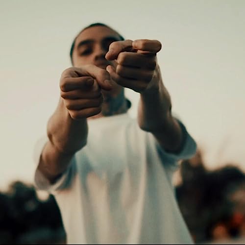Écouter Lace Up par Lil Lo sur Amazon Music Unlimited