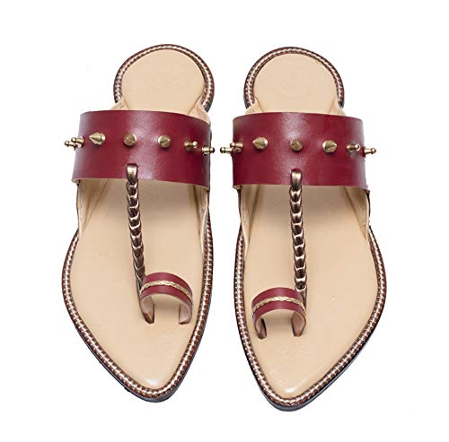 Buy KARVEERA Men's Leather Maroon & Cream Kolhapuri Fashion Sandal ...