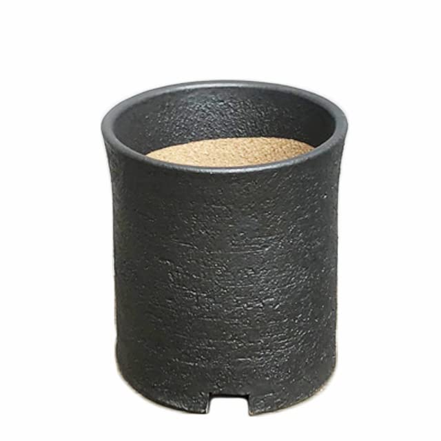 Amazon.co.jp: KAMIYAMA ZUNDO POT 植木鉢 陶器 信楽焼 寸胴 かみ山陶器 (4号(12cm×12cm), 黒マット) : DIY・工具・ガーデン