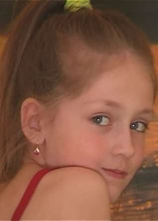 Amazon.co.jp: YVM part 3 Kristina 写真 ピンナップ photos 2Lサイズ 3枚 : ホーム＆キッチン