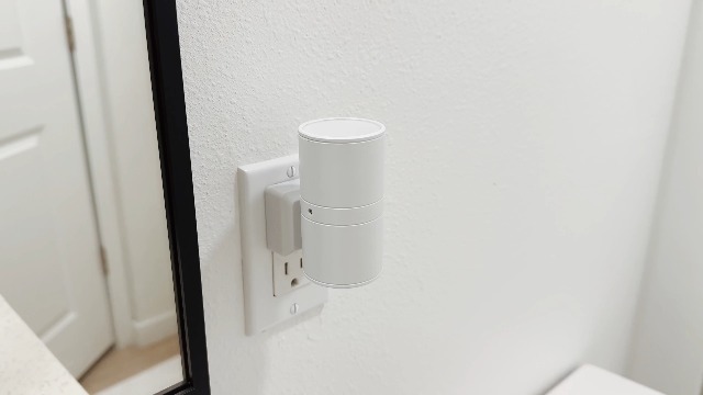 Watch Modern Minimal Nightlight on Amazon Live