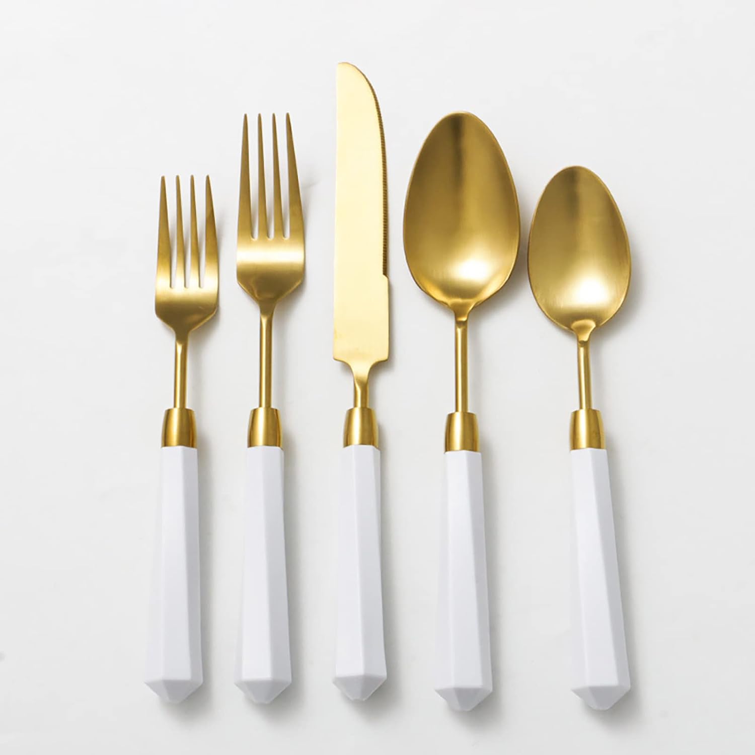 Amazon.com | Thomaso30 Piece Gold Plated Flatware Set With Acrylic ...