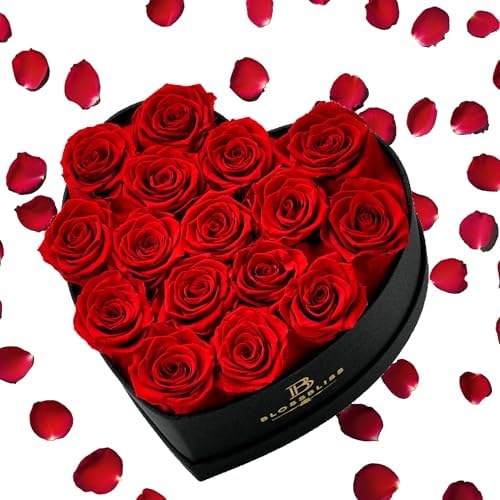 Amazon.com: GLAMOUR BOUTIQUE 16 Flower Forever Heart Shape Box ...
