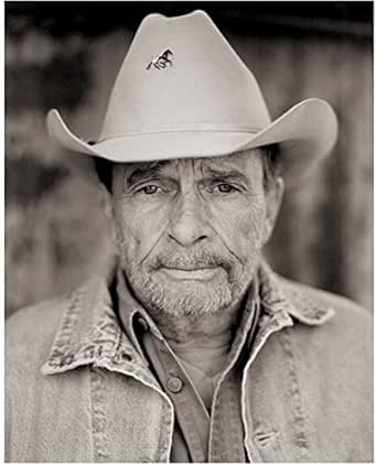 Amazon.com: Merle Haggard 8 Inch x10 Inch Photo Okie From Muskogee B&W ...