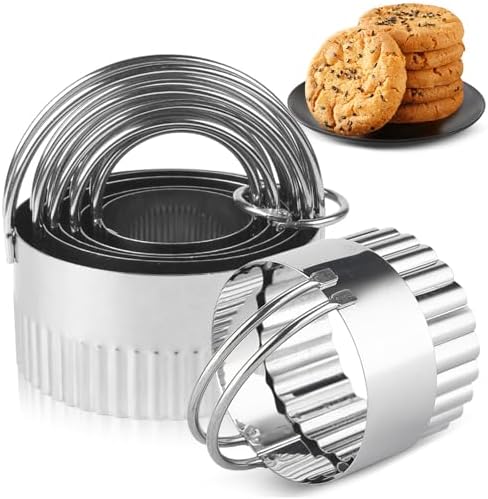 6 x Lakeland Double Sided Plastic Scone & Biscuit Cutter Set : Amazon ...