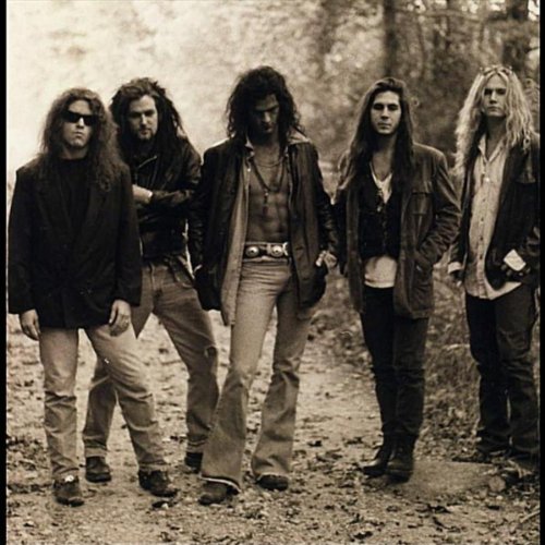 Amazon.com: The Best of Slick Lilly (Greatest Hits) : Slick Lilly ...