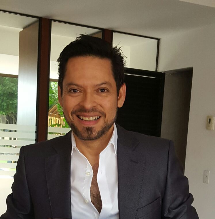 Amazon.com: Augusto Borja: books, biography, latest update