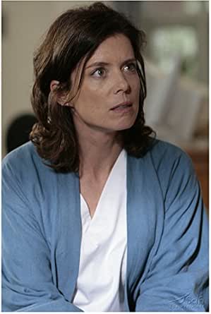 Stargate: Atlantis Torrie Higginson as Dr. Elizabeth Weir Looking ...