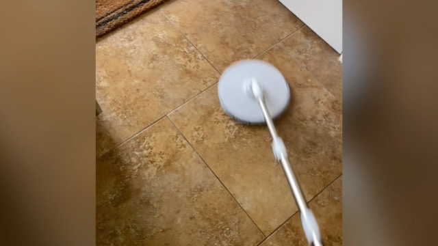 Watch Super sleek mop, small, easy to use and uses less water on Amazon ...