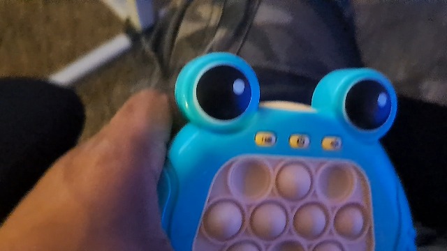 Watch The most satisfying toy! on Amazon Live