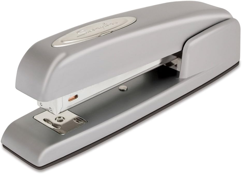 Amazon.com : Swingline Stapler, 747 Iconic Desktop Stapler, 25 Sheet ...