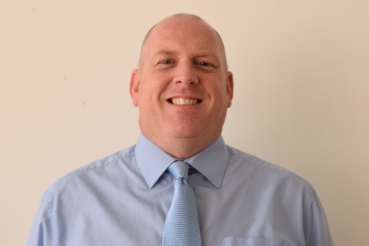 Amazon.co.uk: Mark Escott: books, biography, latest update