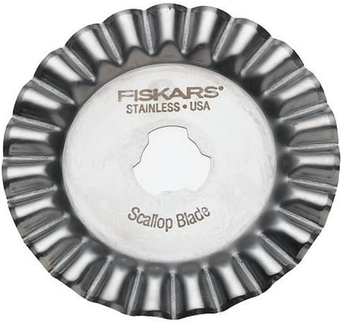 Amazon.com: Fiskars 93568097 45mm Rotary Scallop Blade : Tools & Home ...