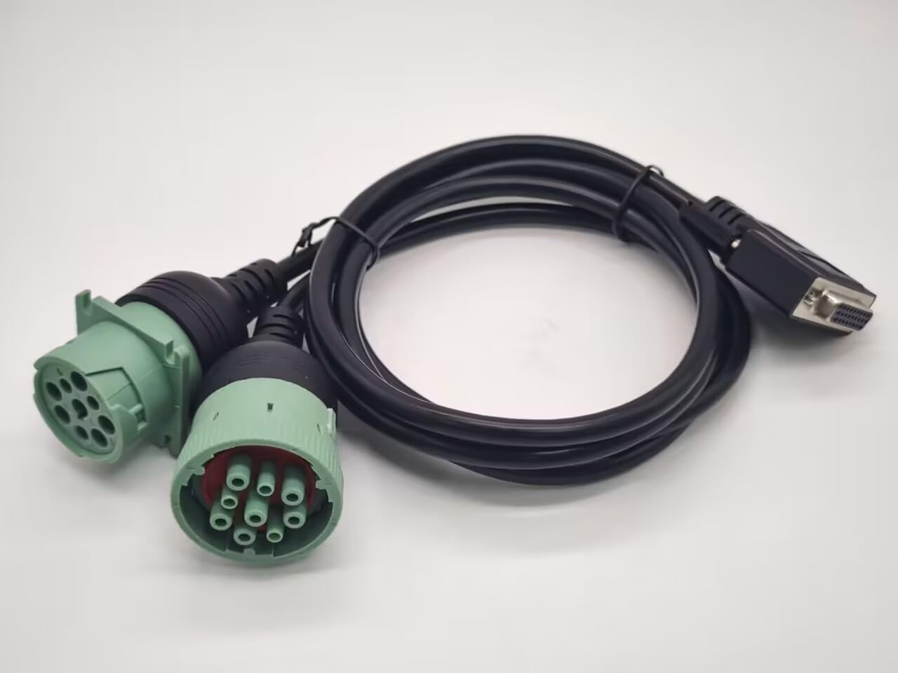 Amazon.com: Elecbee J1939 9Pin Male and Female to DB26 Female Truck ...