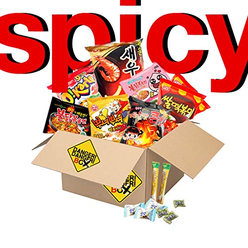 Amazon.com: SPICY CHALLENGE KOREAN SNACK BOX 15 ITEMS - 매운맛 챌린지 스낵박스 ...